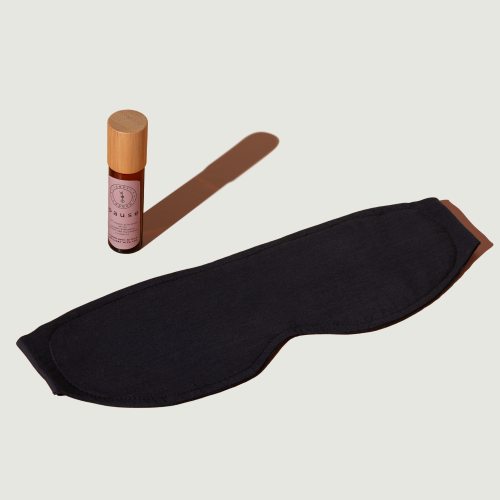 The Dreamer Sleep Mask and Aromatherapy Calming Gift Set – Cosy London